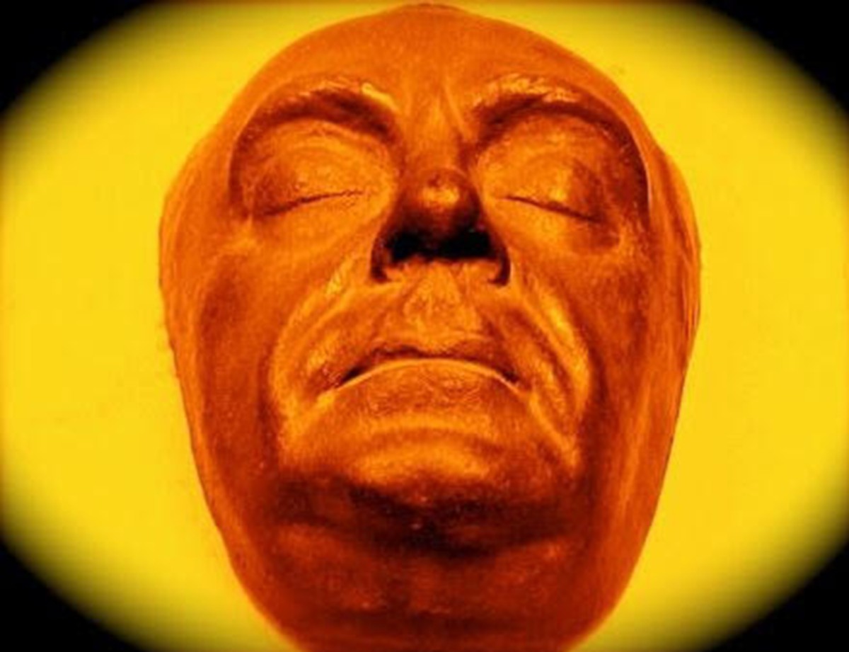 Yo embalsamé el cadáver de Trujillo (4/6) - RD Herald